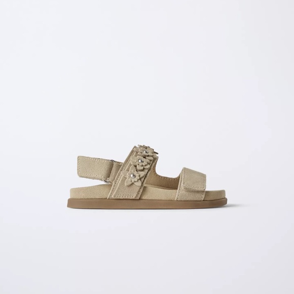 Zara | Shoes | Zara Flower Leather Sandals | Poshmark